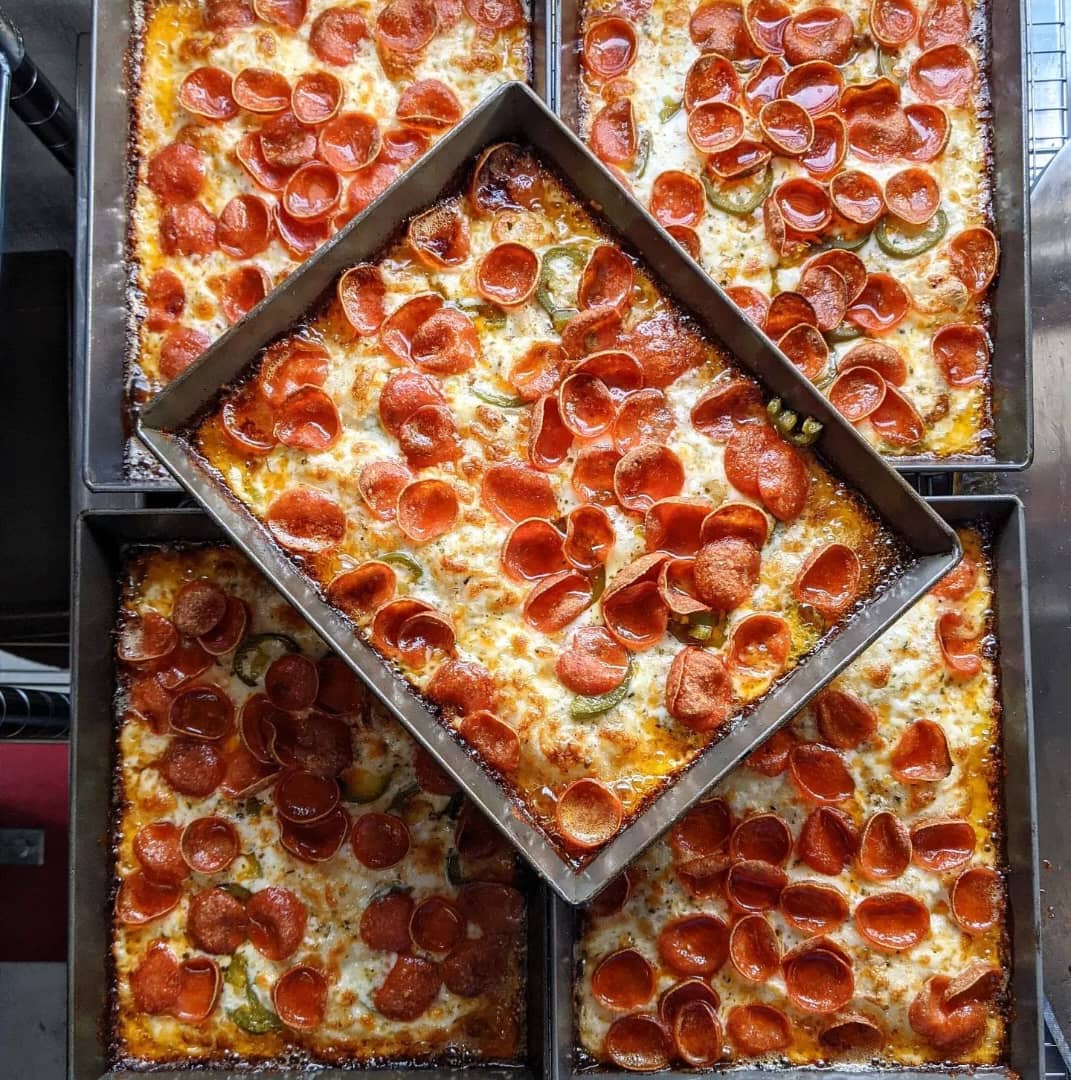 British Pizza: A Fusion of Flavors and Culinary Creativity | Pizzapedia